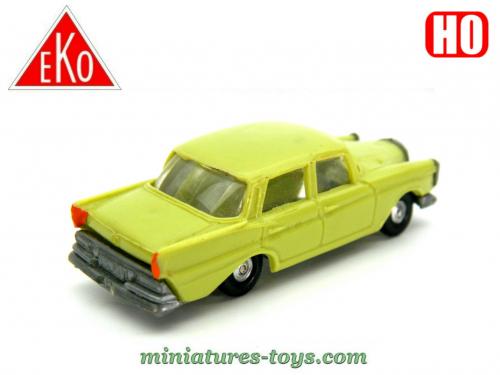 La Mercedes 220 en miniature par Eko au 1/86e H0 HO miniatures-toys